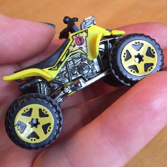 Hot Wheels | Other | Atv 4 Wheelers Car Toy Hot Wheels Malaysia 986 ...